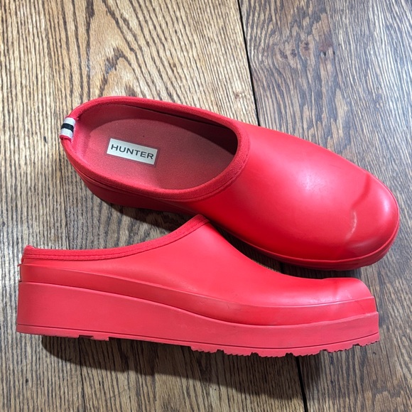 Hunter | Shoes | Hunter Bold Red Rubber Clogs | Poshmark